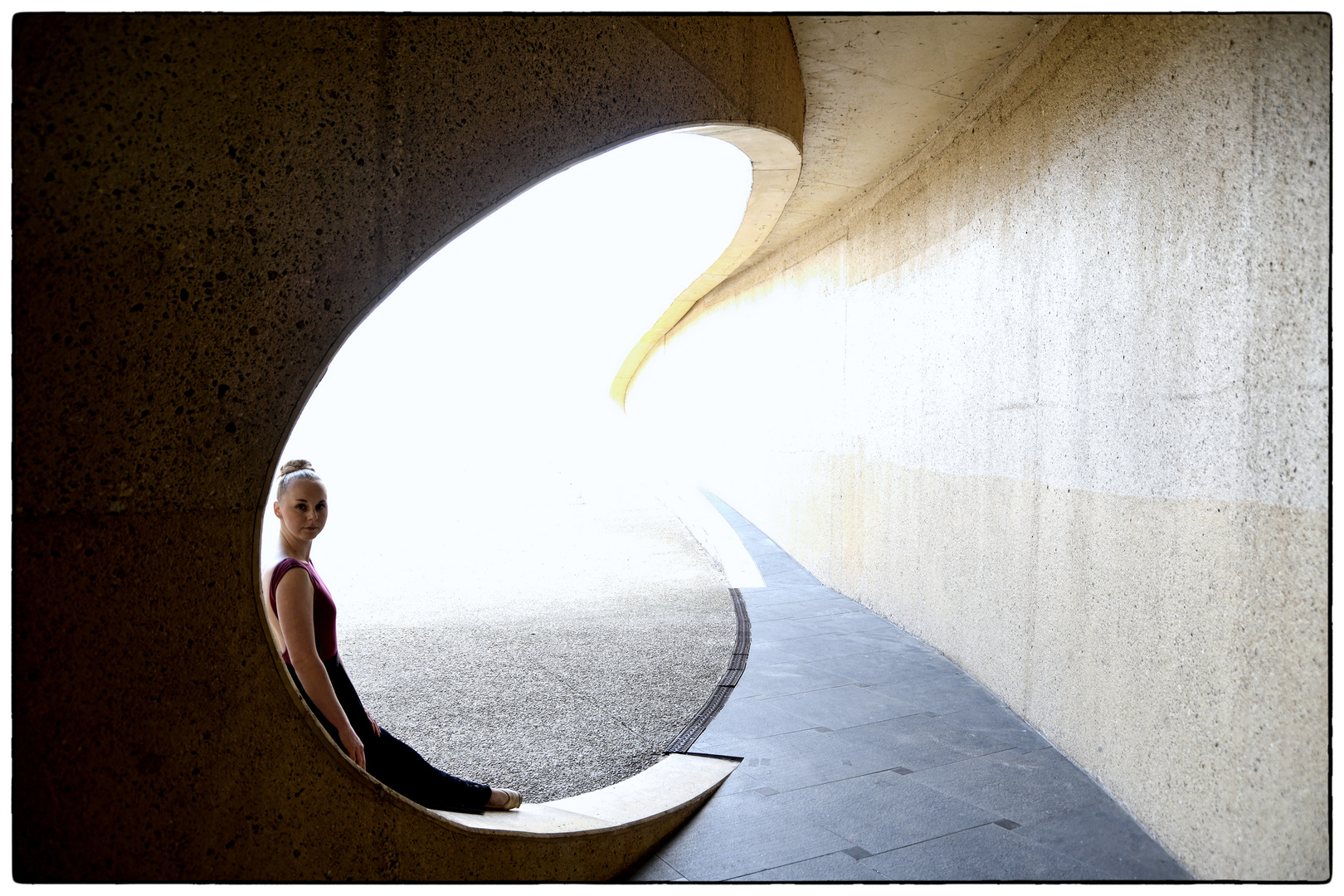 rounding Foto & Bild | portrait, streetfotografie mit menschen, kunstfotografie & kultur Bilder ...