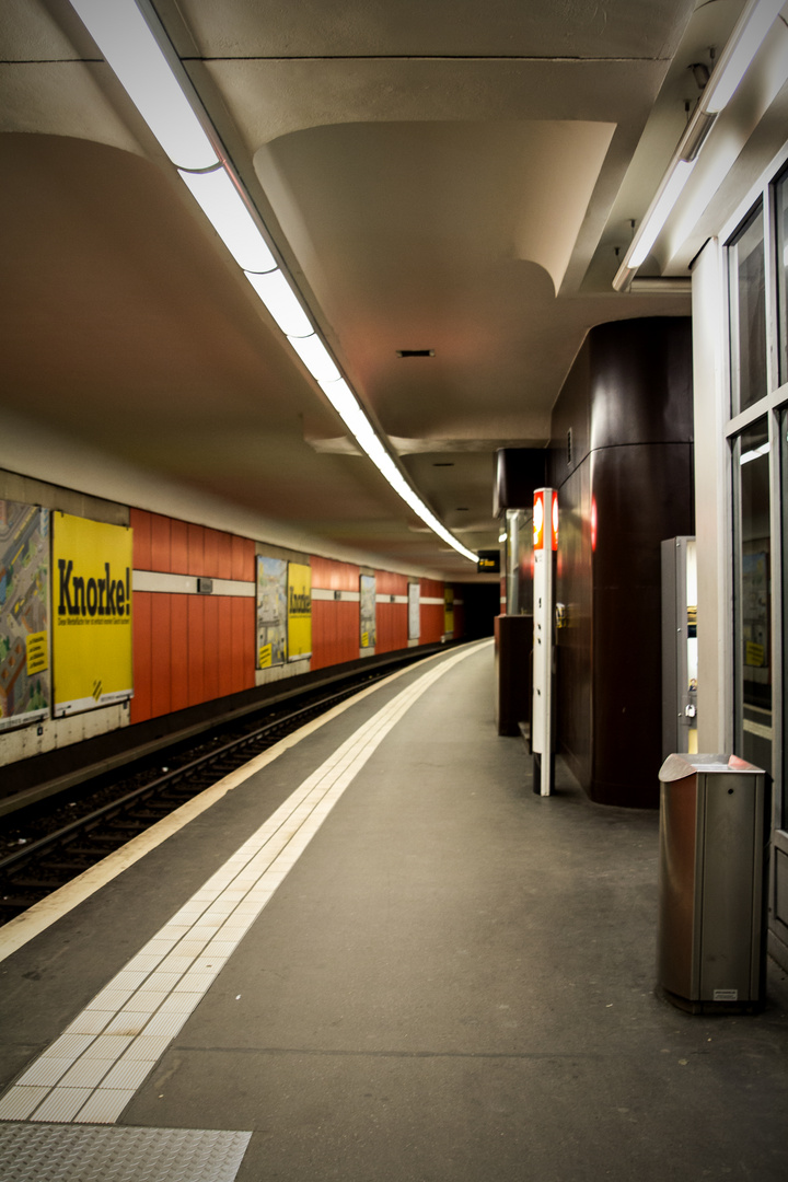 Rudow (2) Foto & Bild | architektur, bahnhöfe & gleise, profanbauten ...