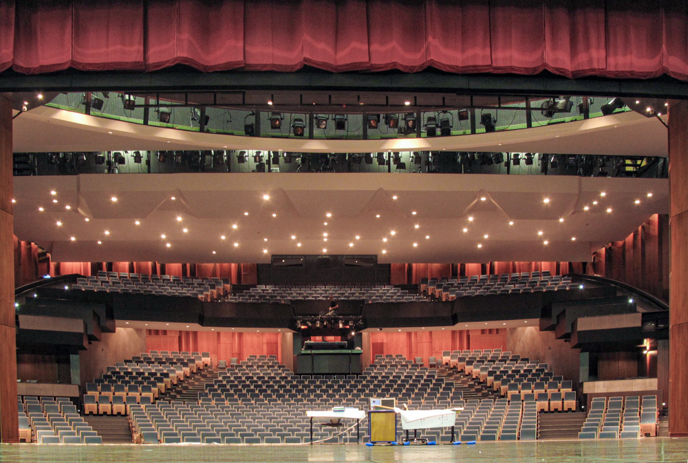 Rück-Sicht Grand Théâtre de la Ville de Luxembourg Foto & Bild | world ...