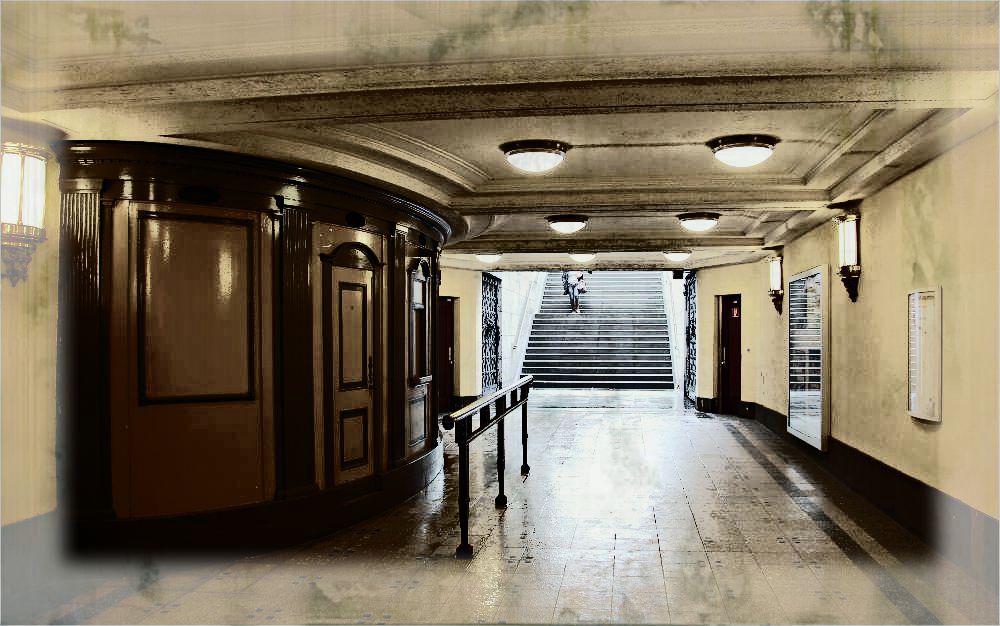 Rüdesheimer Platz, Ausstieg rechts Foto & Bild | architektur, bahnhöfe ...