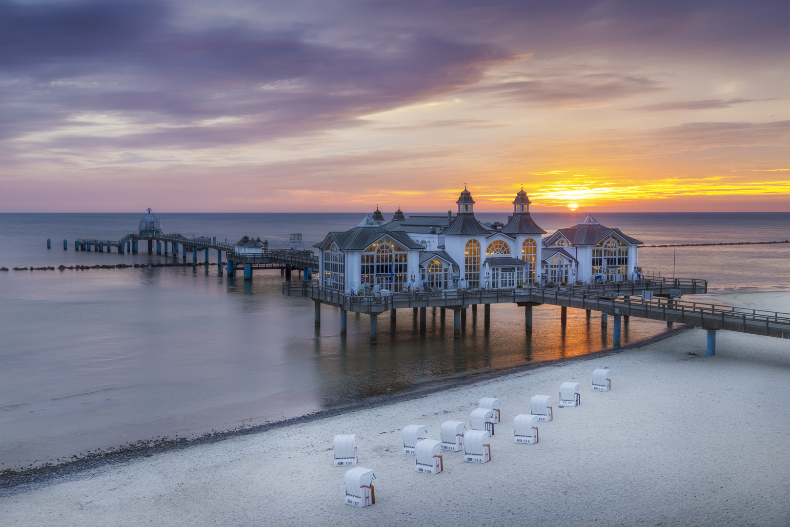 RÜGEN Seebrücke in Sellin zum Sonnenaufgang Foto & Bild | deutschland, europe, mecklenburg ...