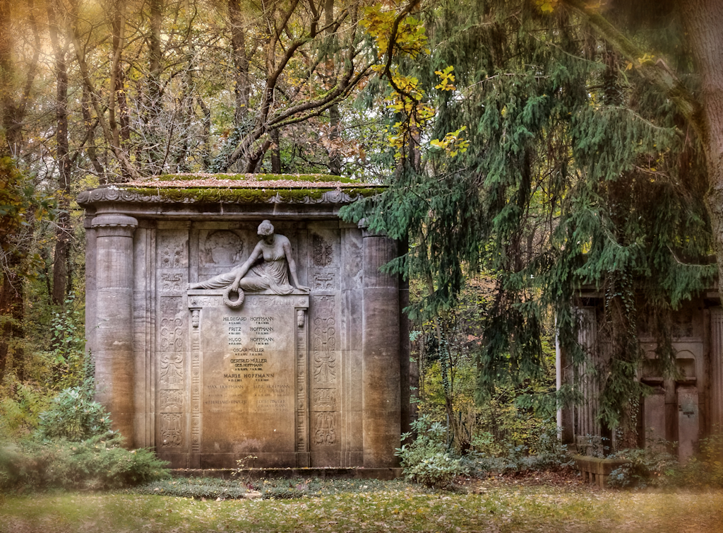 Ruhe in Frieden... Foto & Bild | herbst, friedhof, denkmal Bilder auf ... Ruhe in Frieden... Foto & Bild | herbst, friedhof, denkmal Bilder auf ...