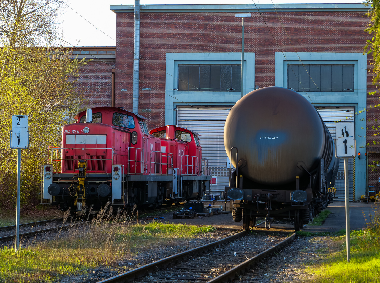 Ruhepause ... Foto & Bild | pause, eisenbahn, diesellok Bilder auf ...