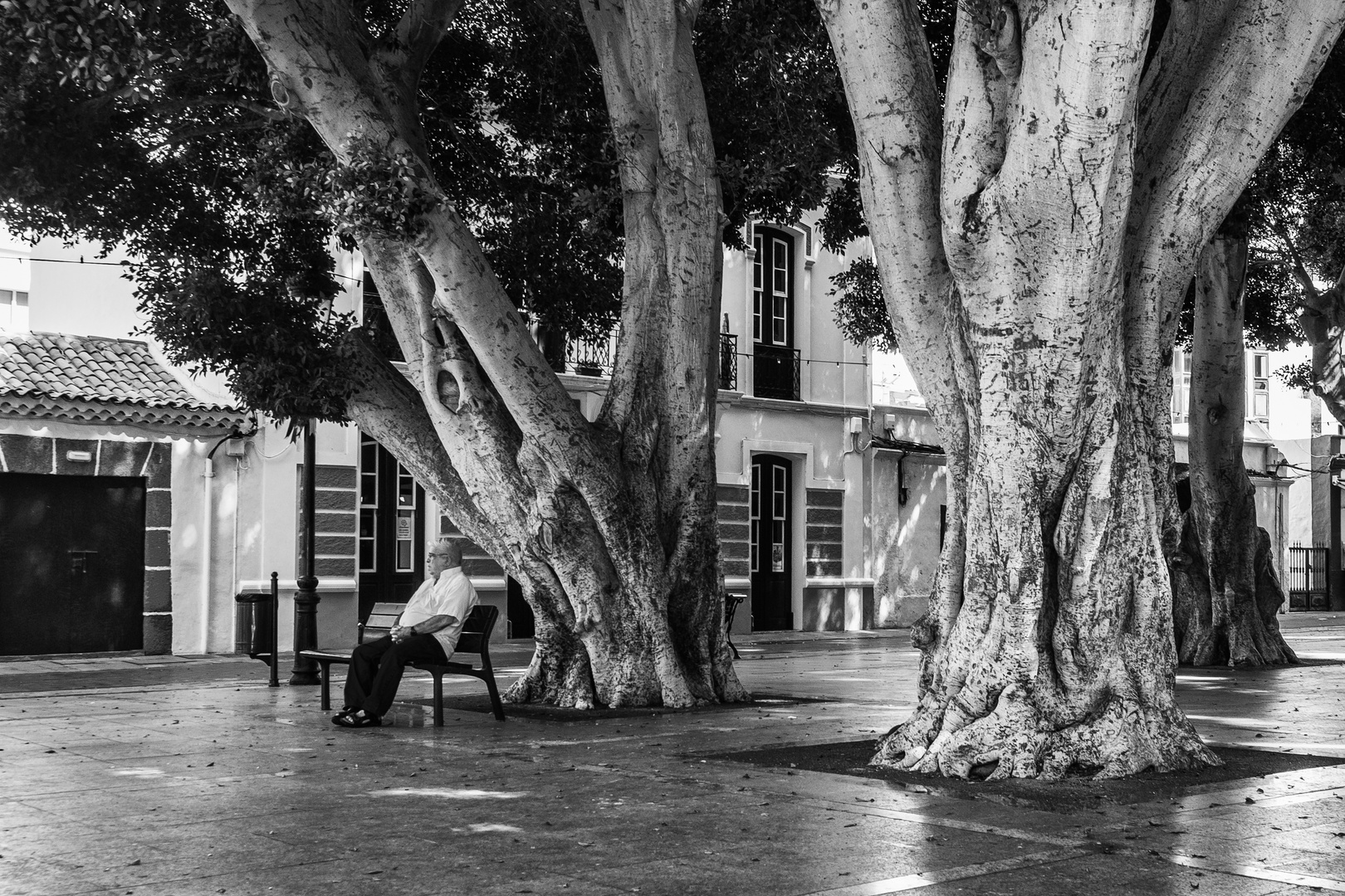 Ruhepause Foto & Bild | erwachsene menschen, streetfotografie mit ...