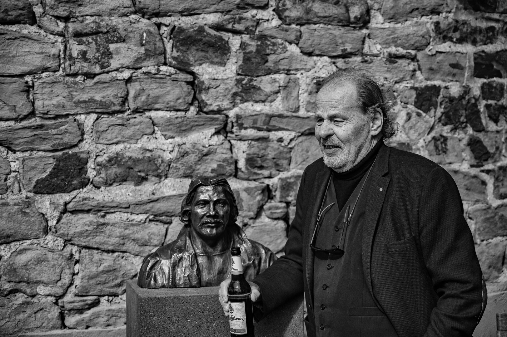 Ruhrort - Horst-Schimanski-Gasse Foto & Bild | div, bw, monochrome ...