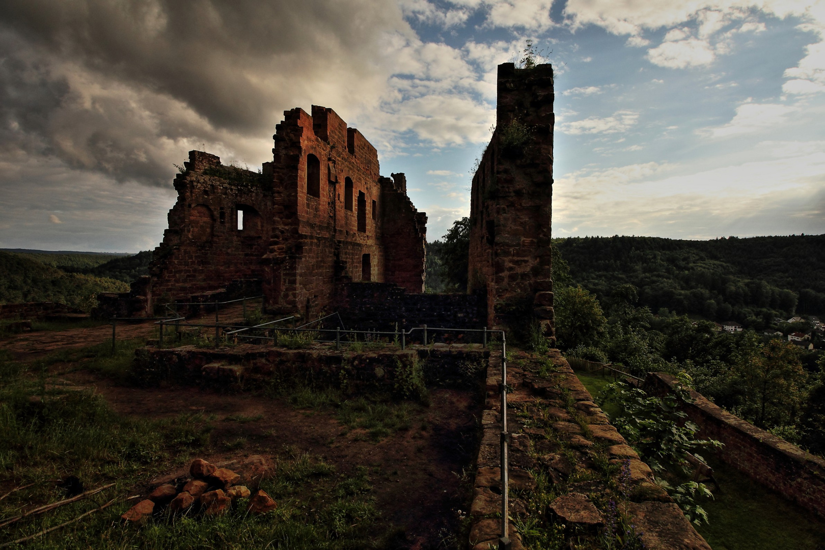Ruinen Foto & Bild | burgen und schlösser, landschaft, architektur ...