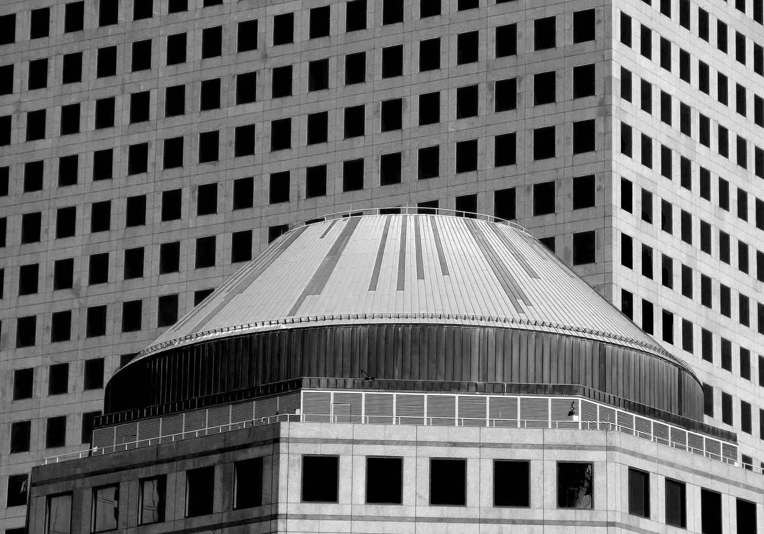 rund und eckig Foto & Bild | architektur, schwarz-weiß, usa Bilder auf ...