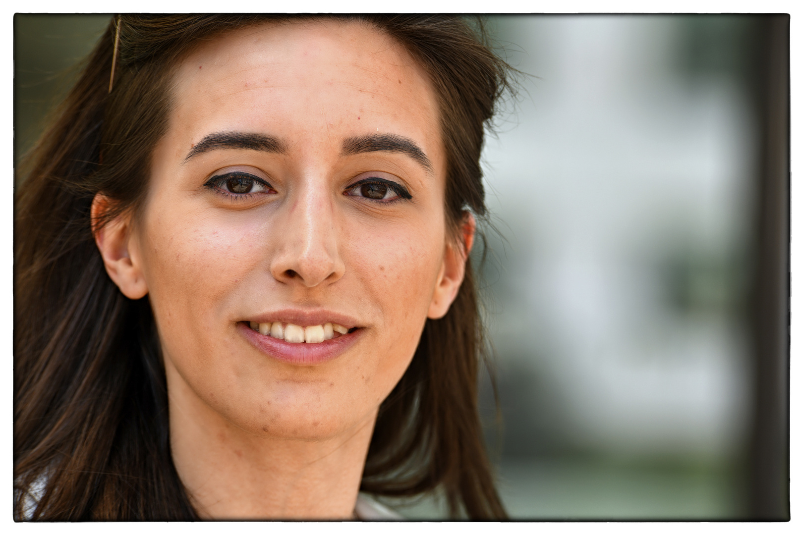 running into the camera Foto & Bild | portrait, streetfotografie mit ...