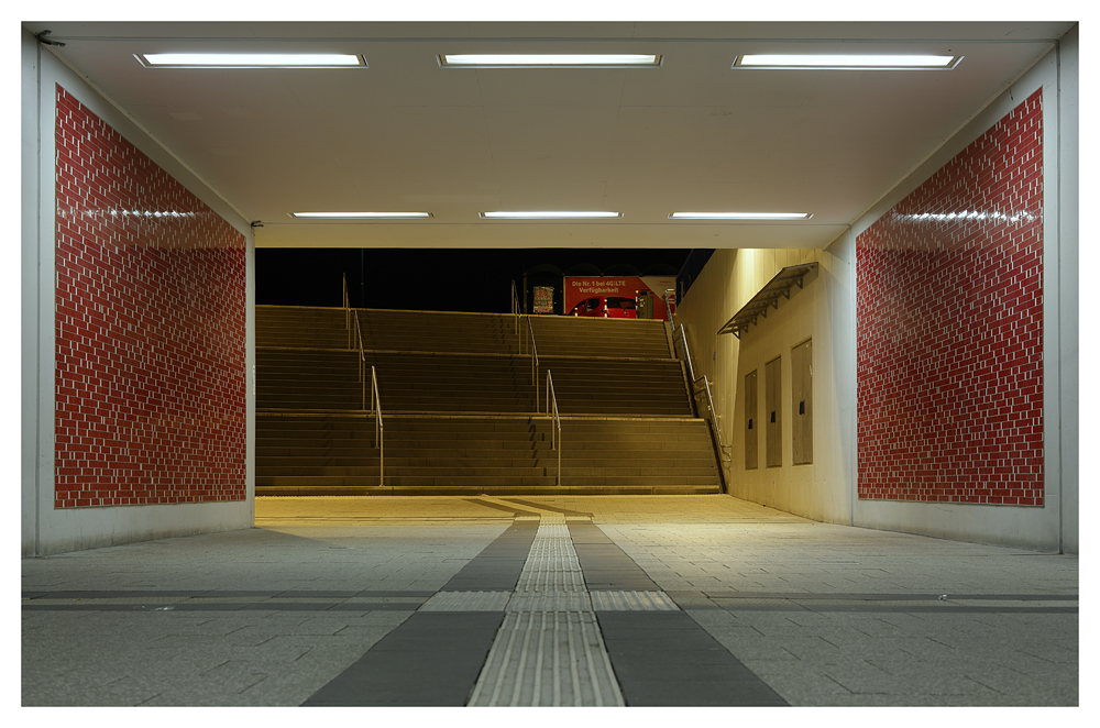 S-Bahnhof Bad Vilbel Foto & Bild | architektur, bahnhöfe & gleise, profanbauten Bilder auf ...