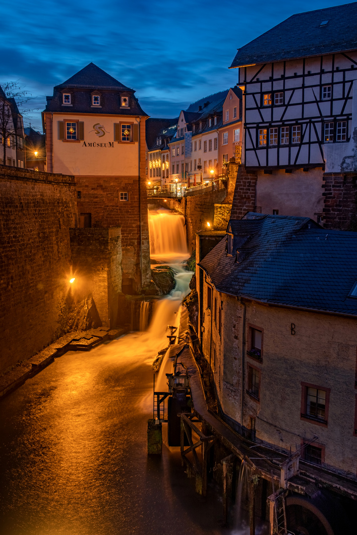 Saarburg zur blauen Stunde Foto & Bild | deutschland, europe, rheinland-pfalz Bilder auf ...