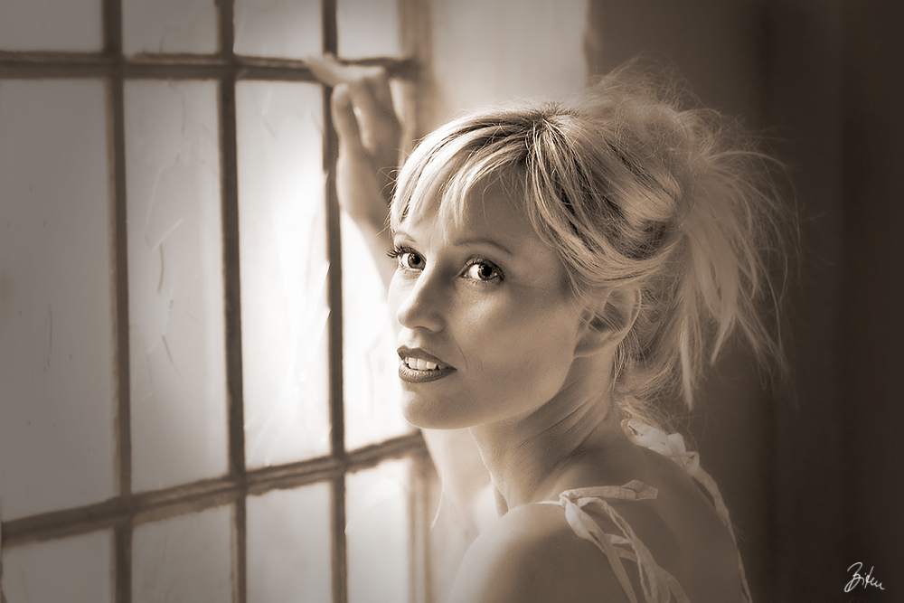Sabina Foto & Bild | portrait, portrait frauen, indoor Bilder auf ...