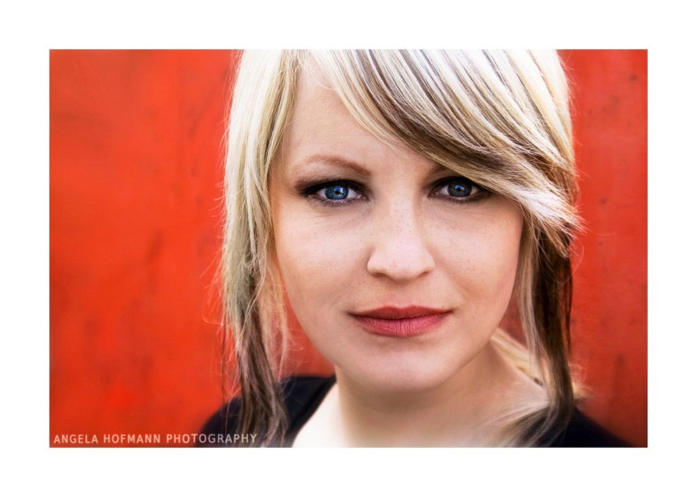 sabrina Foto & Bild | portrait, portrait frauen, outdoor Bilder auf ...