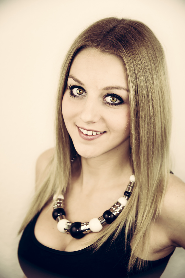 Sabrina Raithel Foto & Bild | portrait, women, love Bilder auf ...