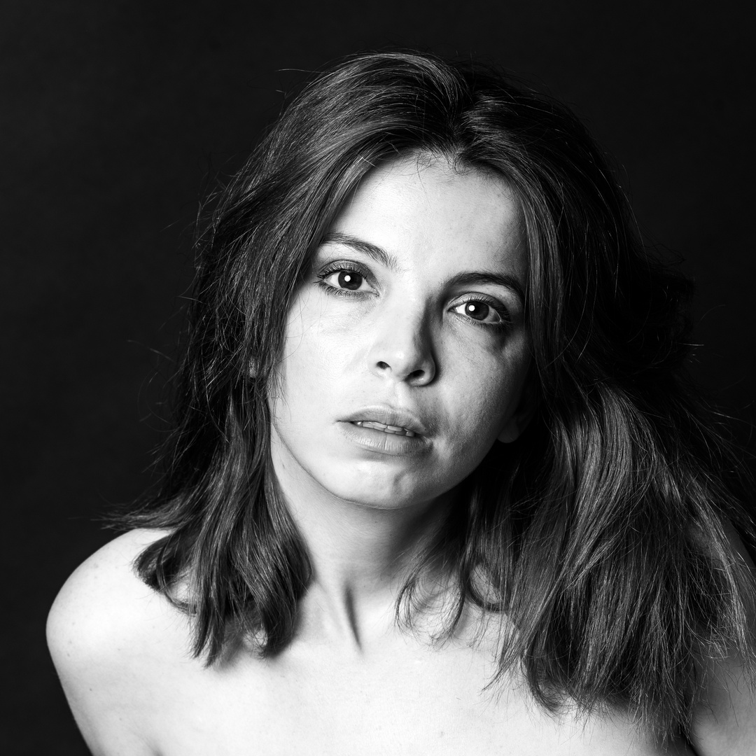 Sad girl from Russia Foto & Bild | spezial, studio, sw Bilder auf ...