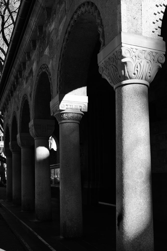 Säulenarkade Foto & Bild | architektur, sakralbauten, fotokunst Bilder auf fotocommunity