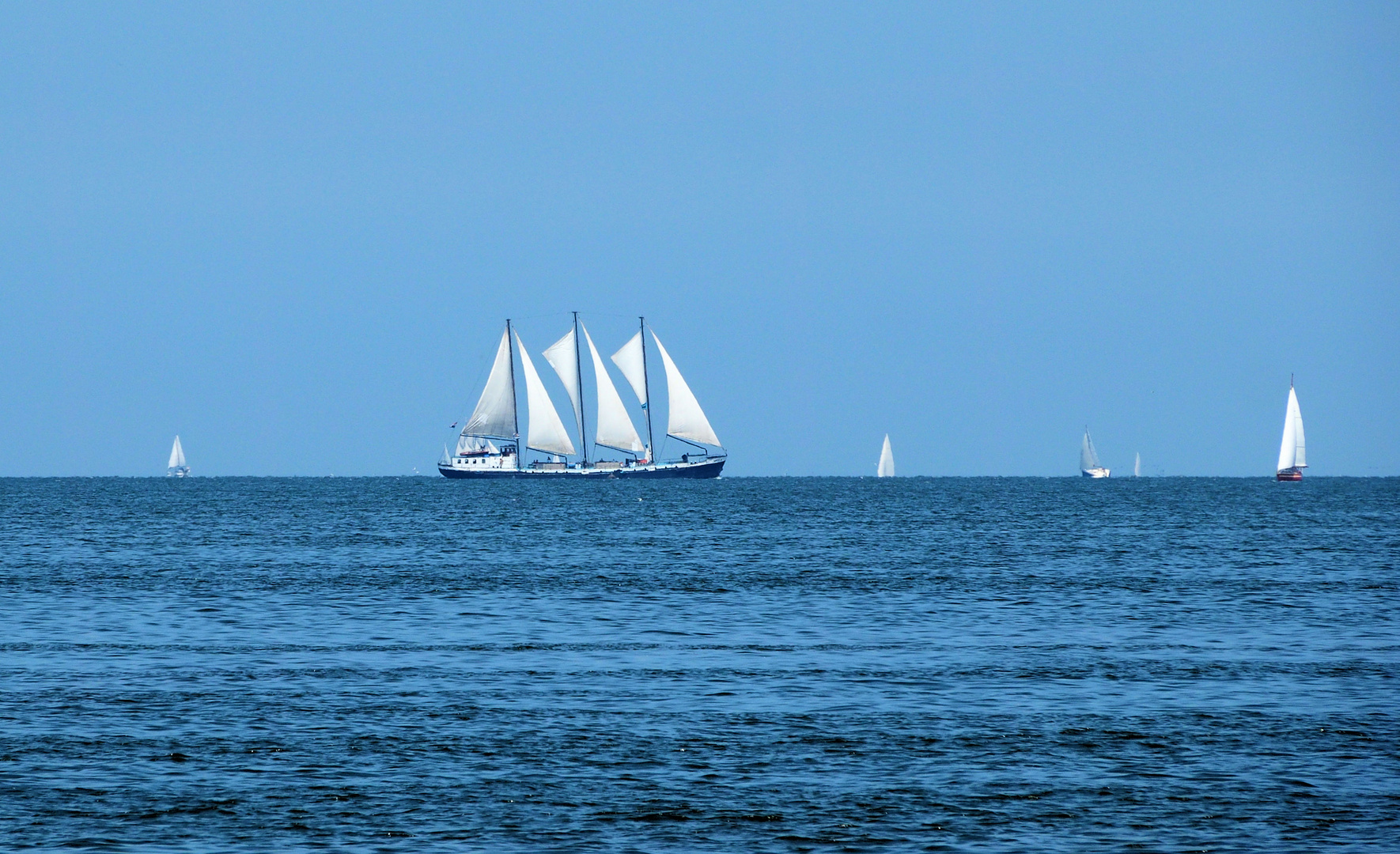 Sail away ... Foto & Bild | wasser, meer, schiff Bilder auf fotocommunity