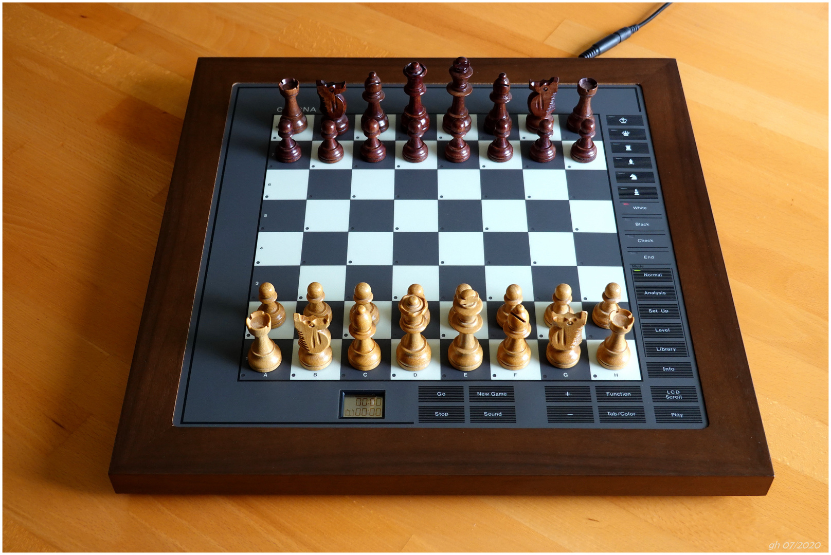 Saitek Corona Foto & Bild | industrie und technik, technik-details ...