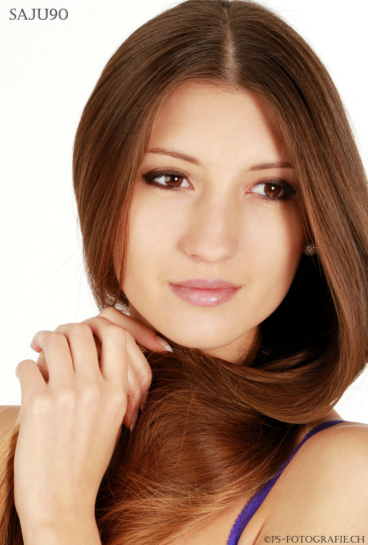 Saju 90 Foto & Bild | modelle stellen sich vor, weibliche modelle ...