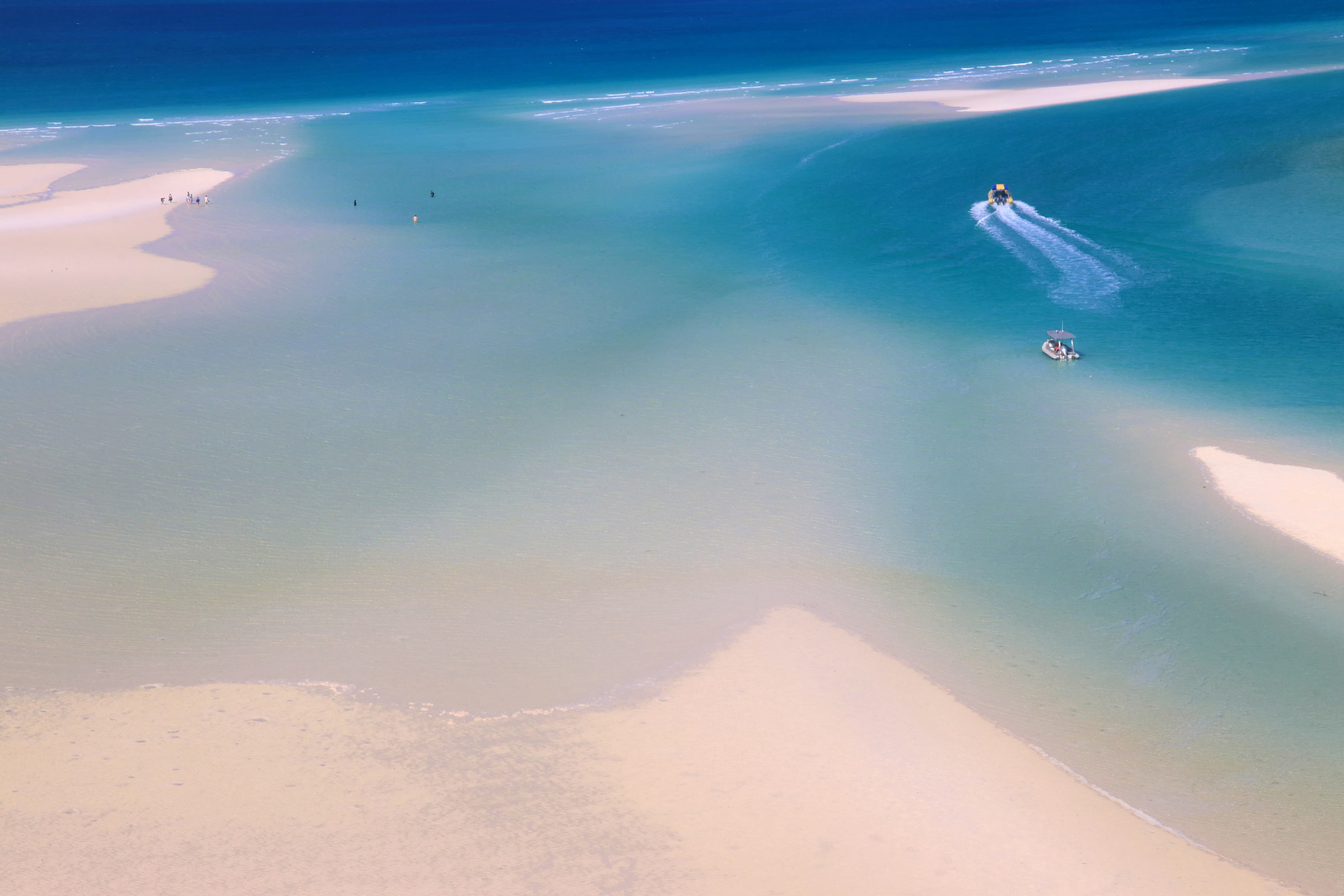 Sand - Meer - Boot Foto & Bild | australia & oceania, australia ...
