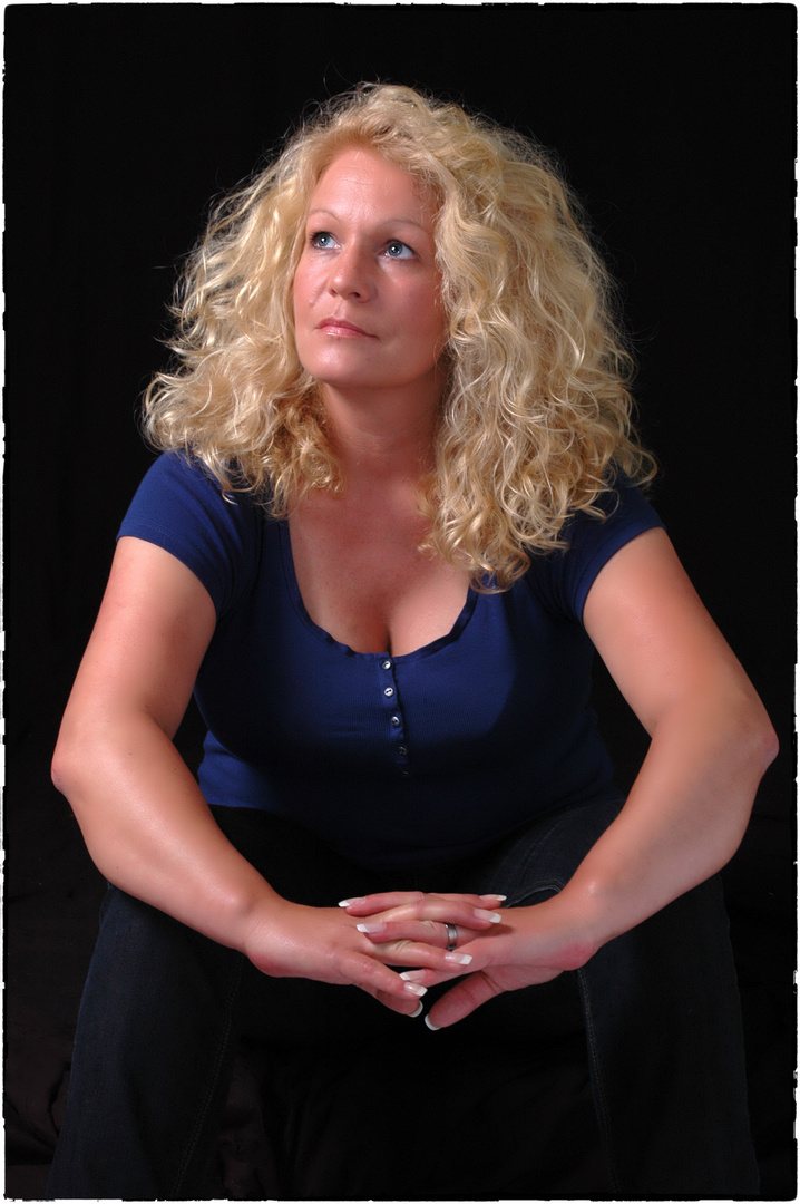 Sandra. Foto & Bild | portrait, portrait frauen, studio Bilder auf ...