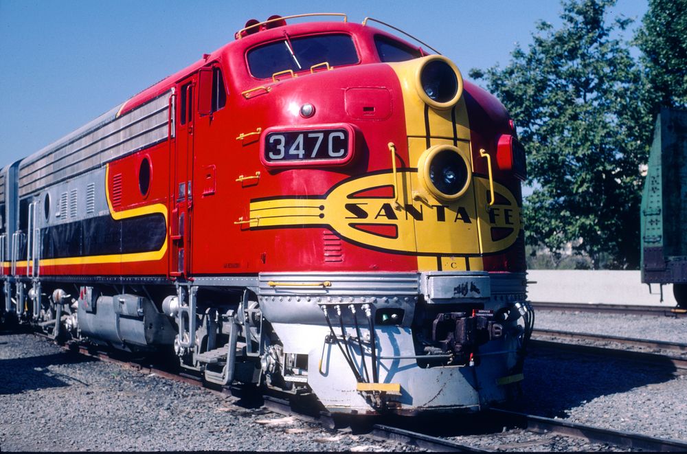 Santa Fe, ATSF #347C EMD F7A, California State Railroad Museum, Sacamento Foto & Bild | dampf ...