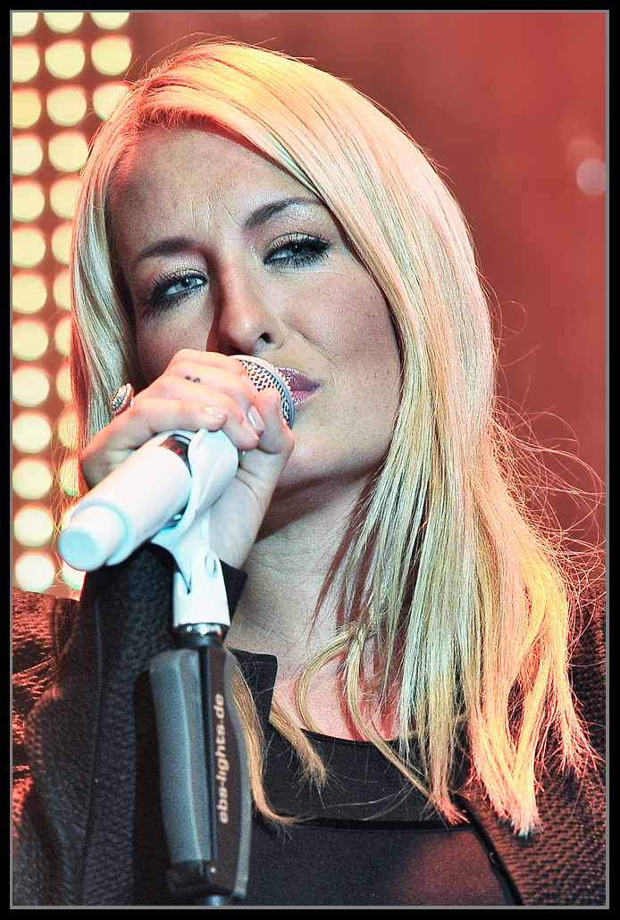 Sarah Connor 2011 Foto & Bild | portrait, portrait frauen, indoor ...