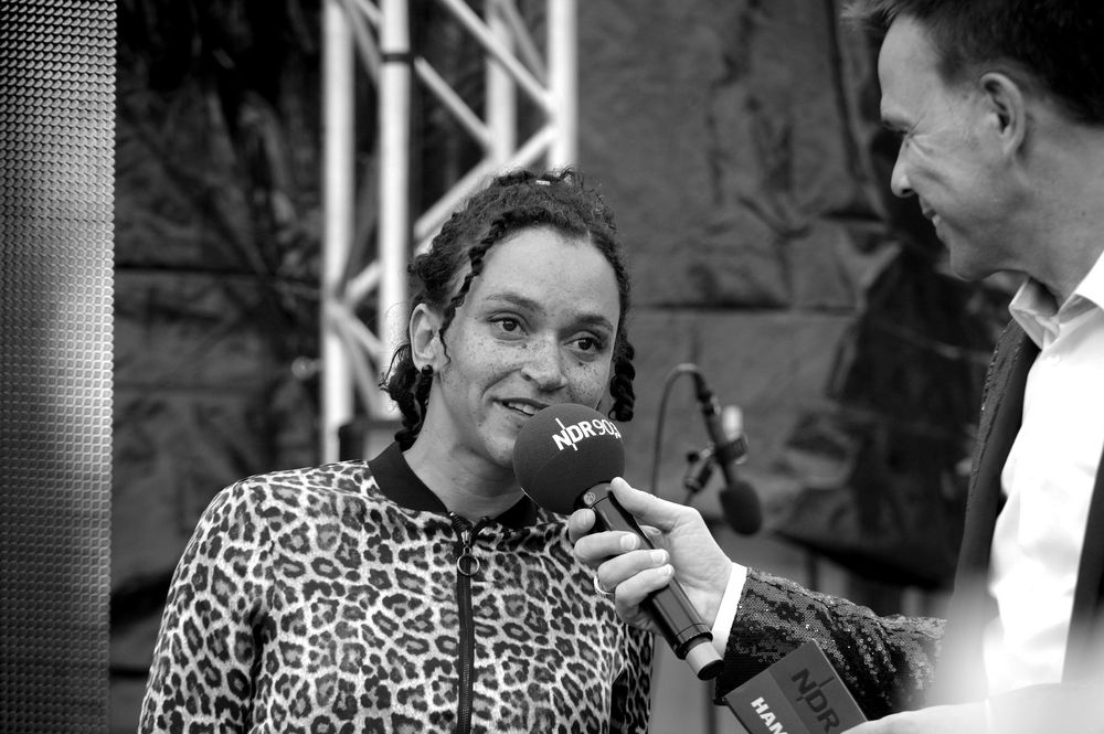 Sarah Masuch im Interview Foto & Bild | erwachsene menschen, prominente ...