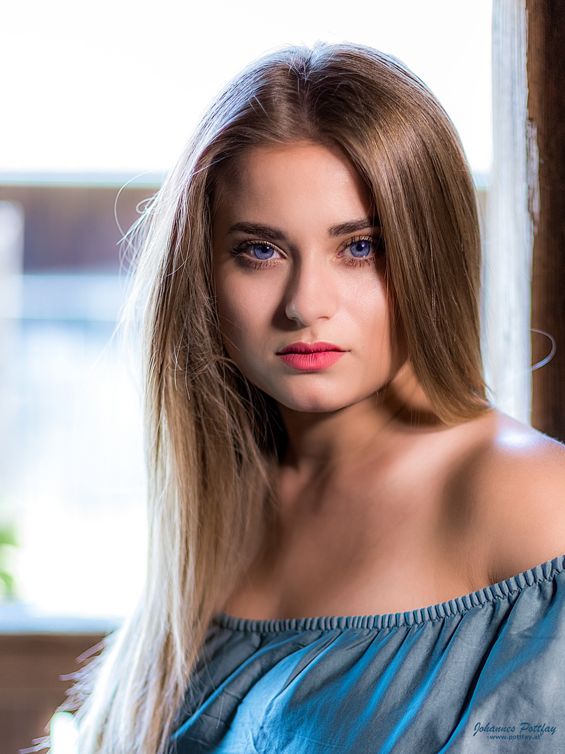 Saskia Foto & Bild | portrait, portrait frauen, outdoor Bilder auf ...