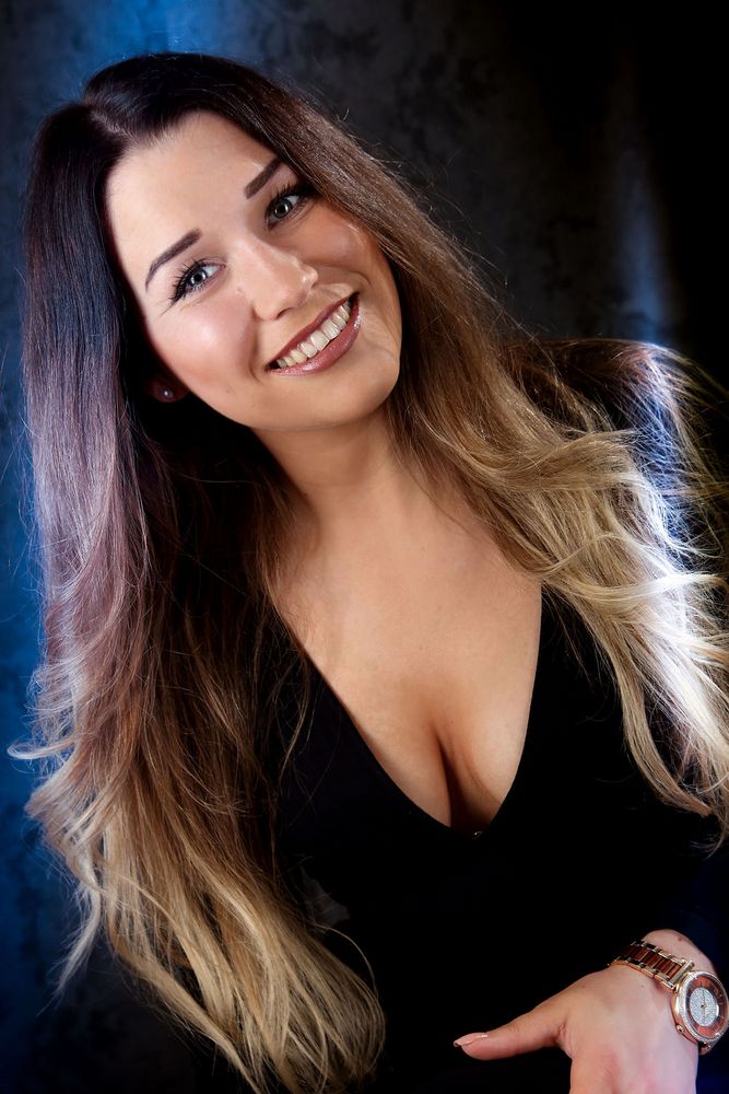 Saskia_im_Studio_2 Foto & Bild | erwachsene menschen, portraits erwachsener, studio Bilder auf ...