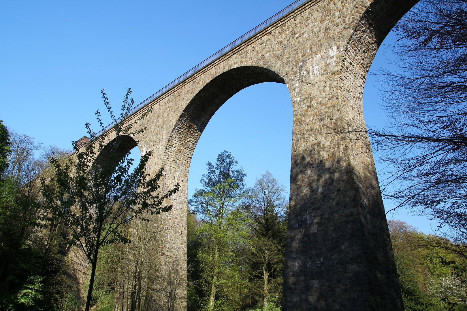 Sautalbrücke Velbert... Foto & Bild | architektur, straßen & brücken ...