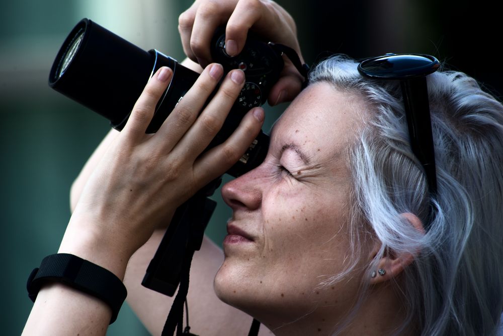 scharfer blick Foto & Bild | people, street, outdoor Bilder auf ...