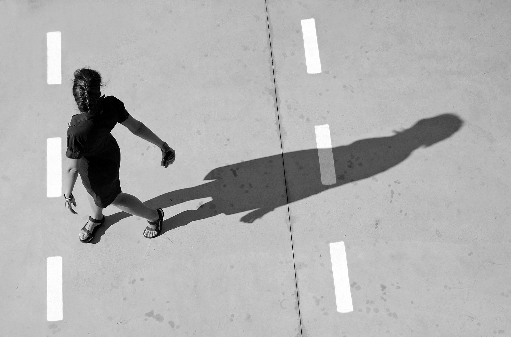 -Schatten-Seite - Foto & Bild | erwachsene menschen, experimente, streetfotografie mit menschen ...