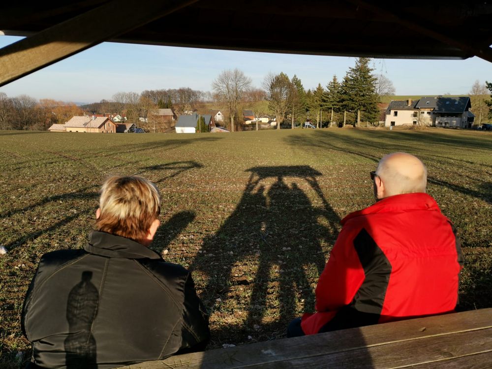 Schatten über Schatten Foto & Bild | erwachsene menschen, portraits erwachsener, landschaft ...