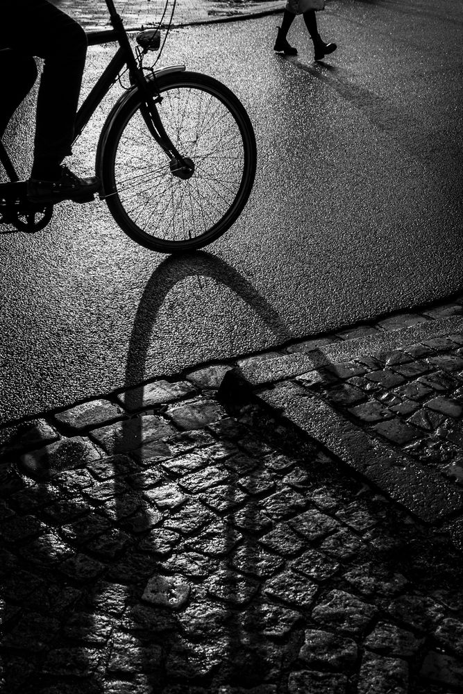 Schattenkomposition Foto & Bild | experimente, schatten, city Bilder auf fotocommunity