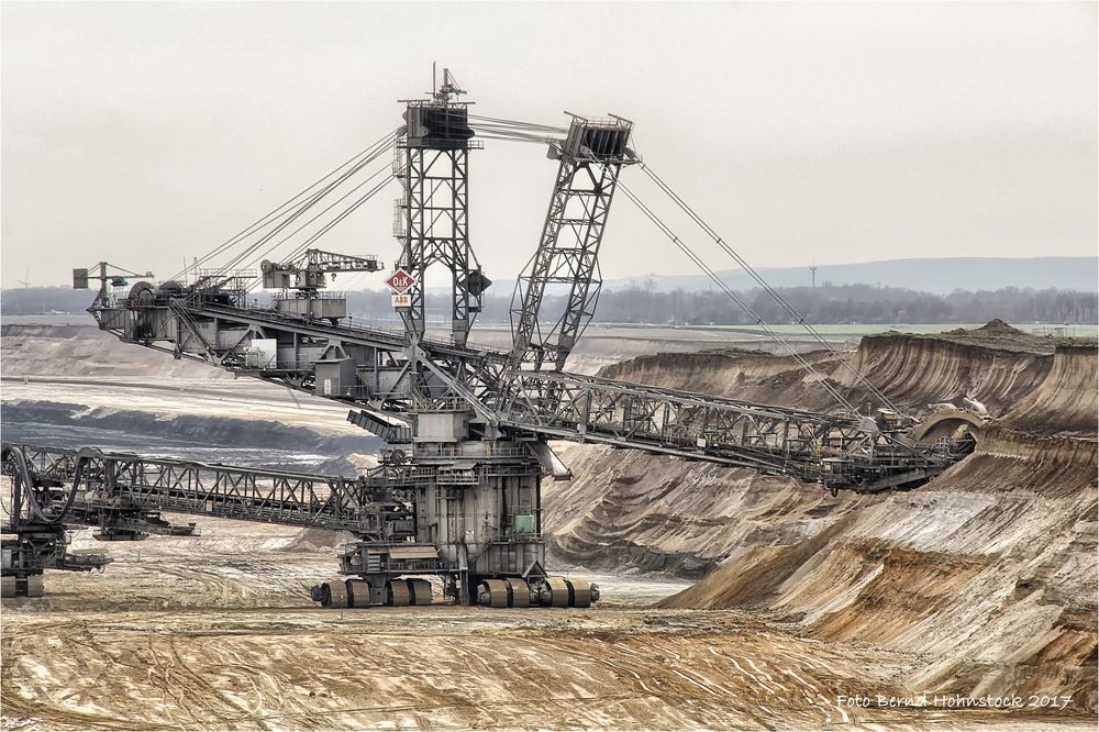 Schaufelradbagger 261 Garzweiler ... Foto & Bild | tagebau, braunkohle ...