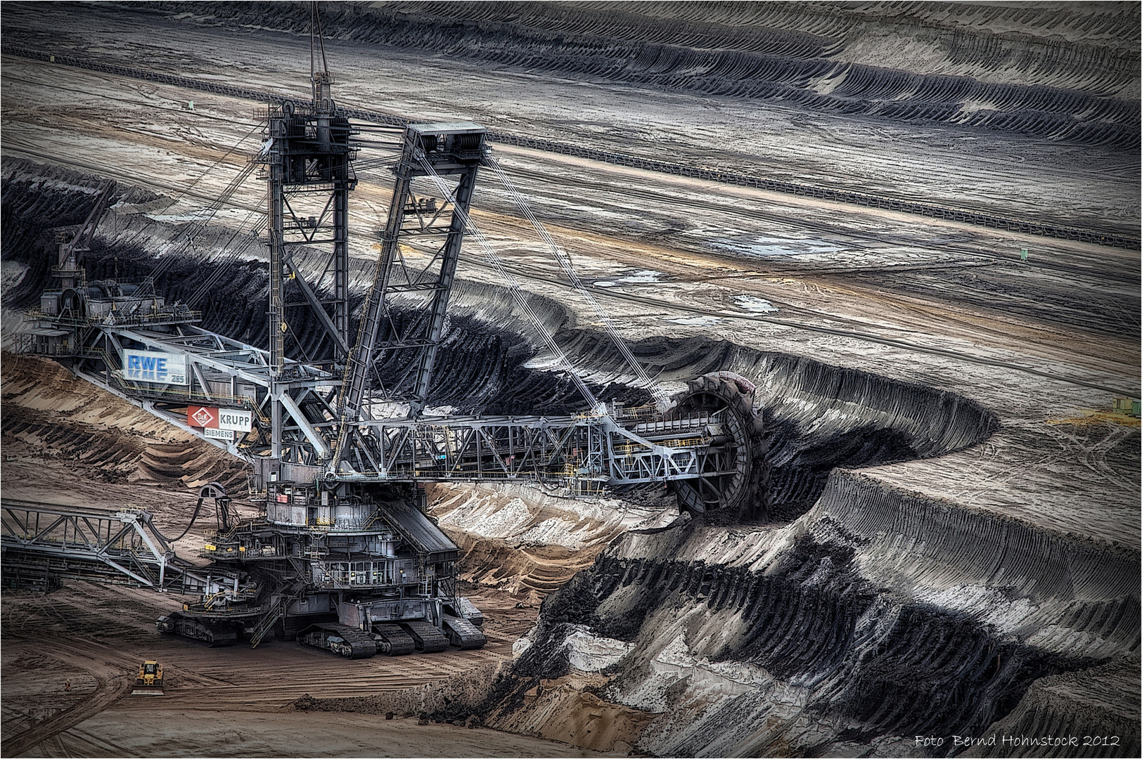 Schaufelradbagger 285 ... Tagebau Garzweiler am Niederrhein Foto & Bild ...