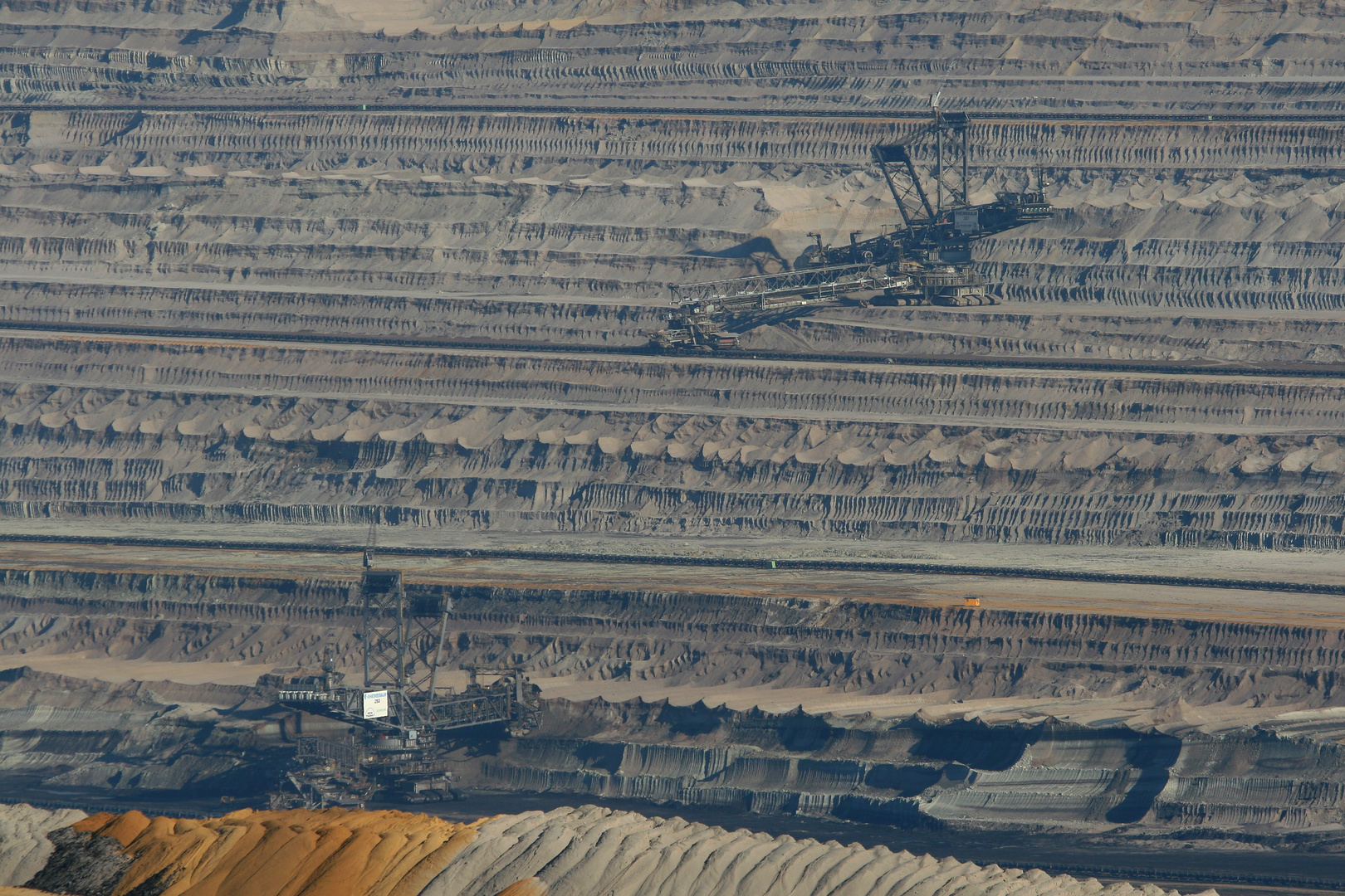 Schaufelradbagger 287 + 293 Foto & Bild | industrie und technik ...