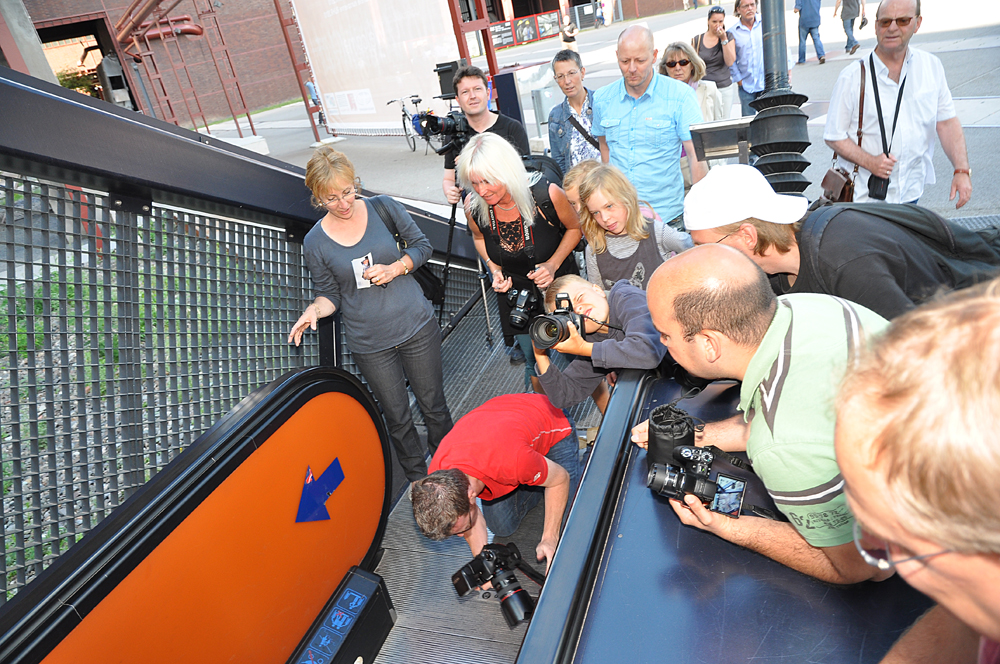 Schaulustig ;-) Foto & Bild | erwachsene menschen, gruppen, mehrere menschen Bilder auf ...