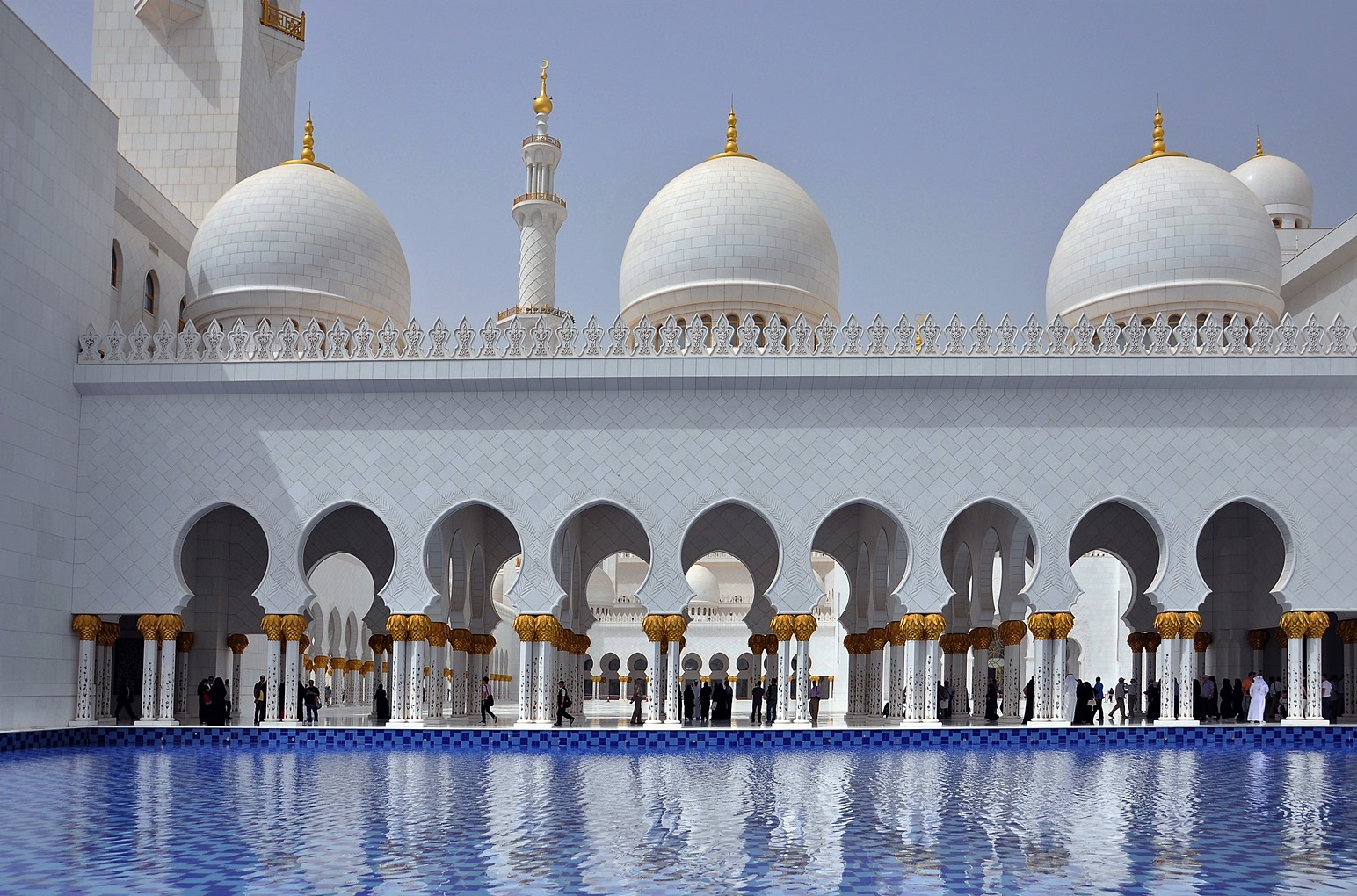 Scheich-Zayid-Moschee (4) Foto & Bild | world, spezial, wasser Bilder ...