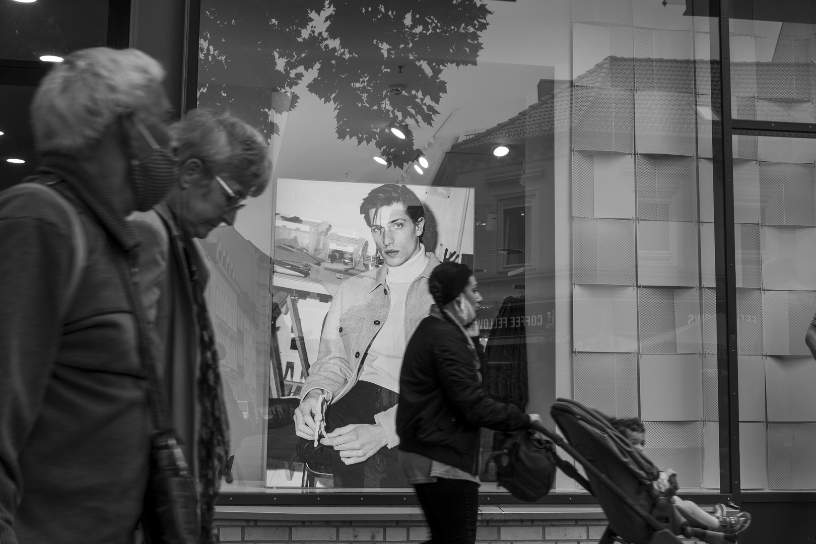 Schein und Wirklichkeit Foto & Bild | reportage dokumentation ...