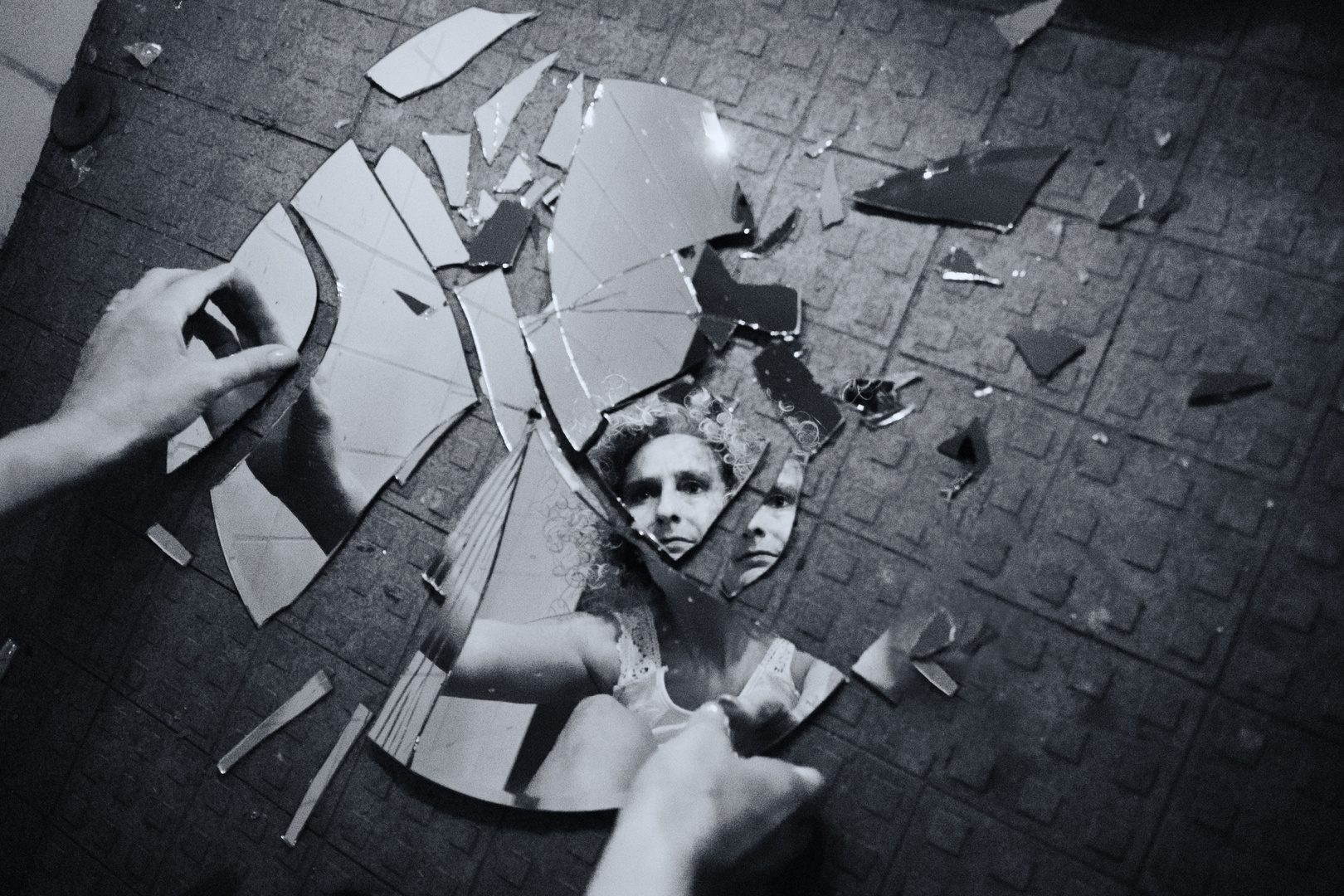 Scherben Foto & Bild | art, spezial, indoor Bilder auf fotocommunity