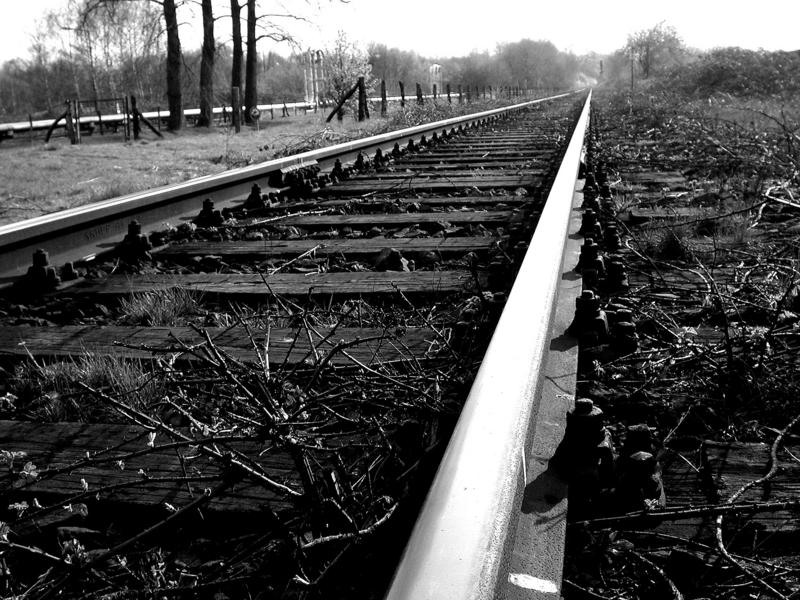 Schienenstrang zu VEBA- ÖL in Gelsenkirchen Foto & Bild | industrie und ...