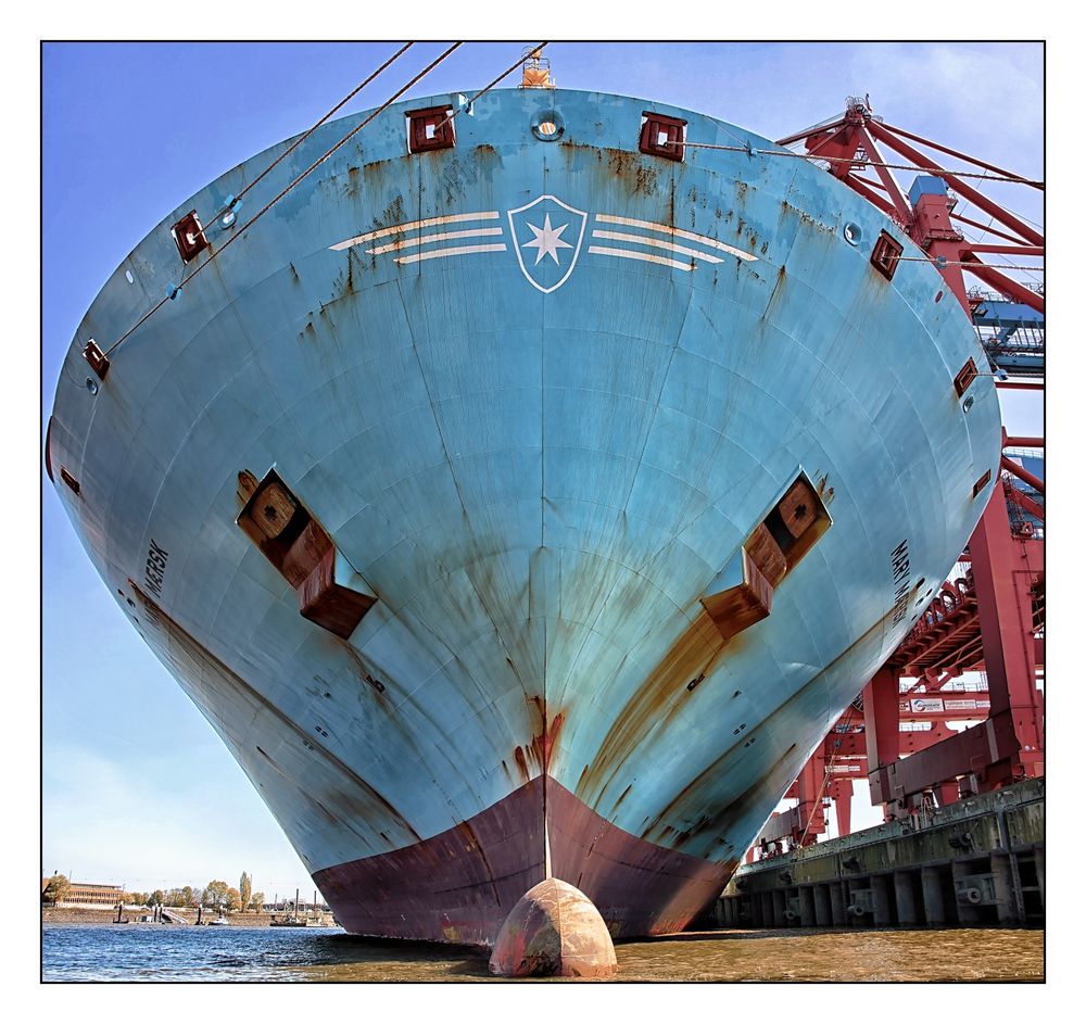 Schiffsbug Foto & Bild | world, hamburg, hafen Bilder auf fotocommunity