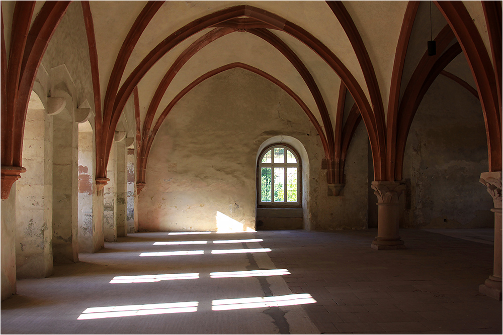 Schlafsaal der Mönche Foto & Bild | architektur, sakralbauten, innenansichten kirchen Bilder auf ...