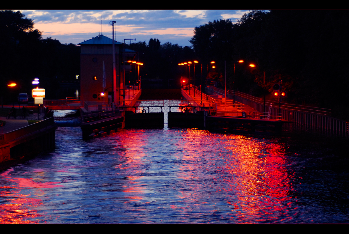 Schleusen Sunset Foto & Bild | die elemente, wasser, natur Bilder auf ...