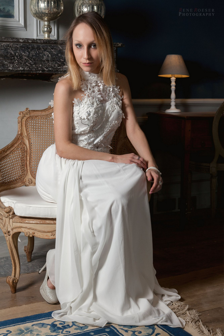 Schloss Bayard, Stephanie Foto & Bild | indoor, portrait, fashion ...