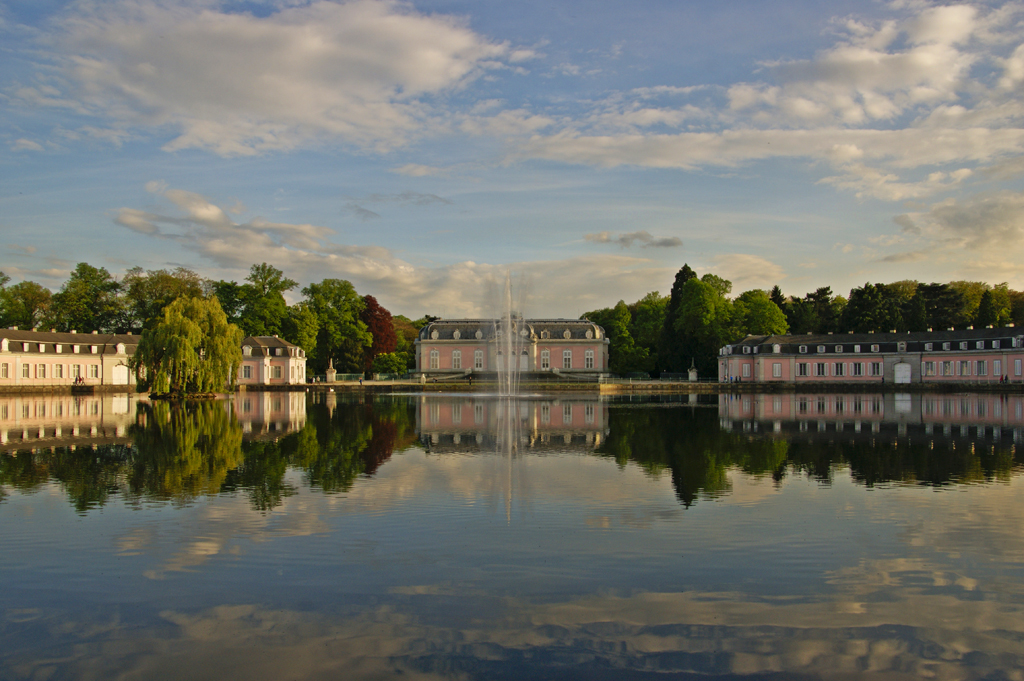 Schloss Benrath Foto & Bild | landschaft, düsseldorf, benrath Bilder ...