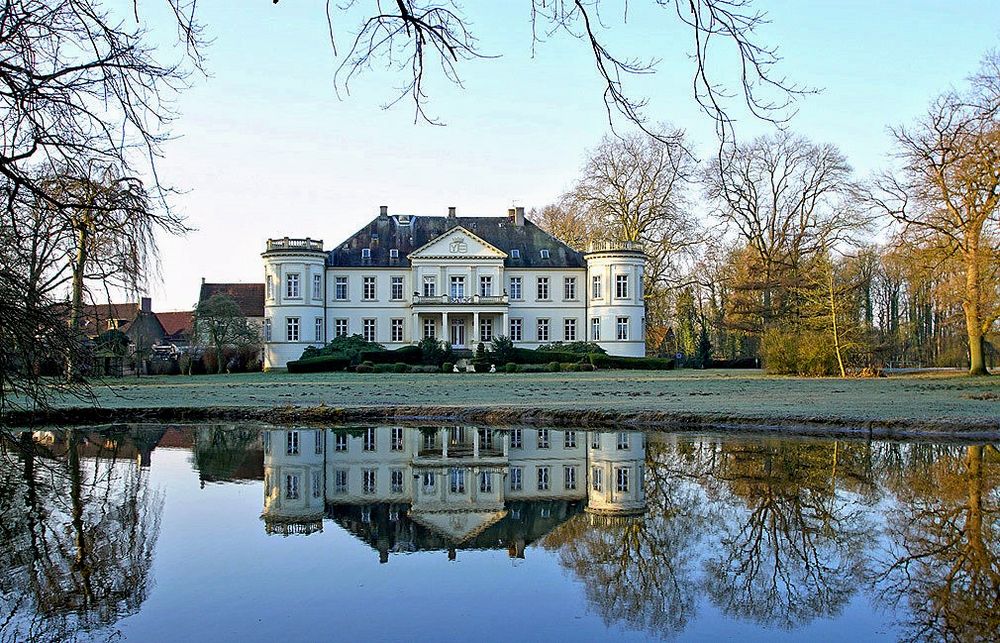 Schloss Buldern im Morgenlicht 2. Foto & Bild | architektur, schlösser ...