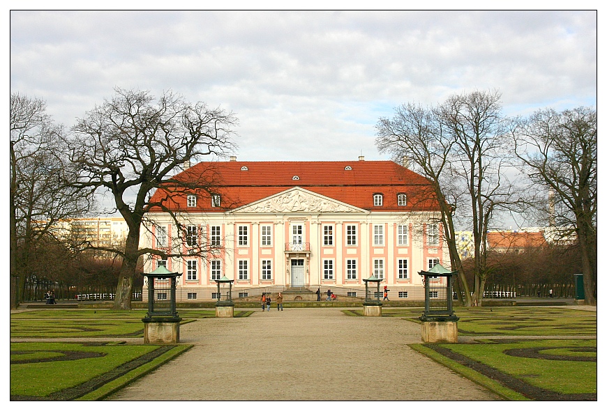 Schloss Friedrichsfelde Foto & Bild | deutschland, europe, berlin ...