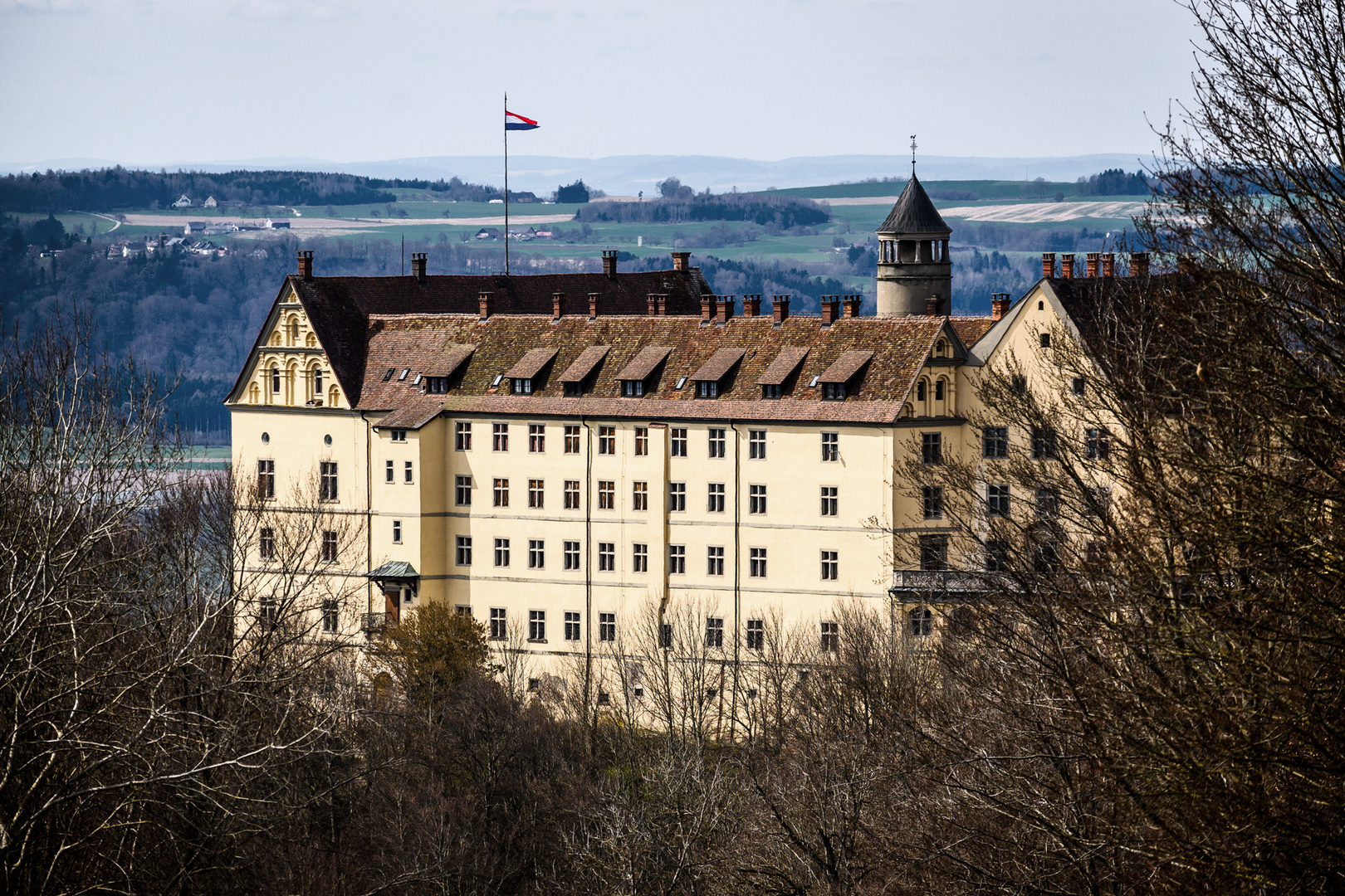 Schloß Heiligenberg - Château Heiligenberg (Montagne des saints) Foto ...